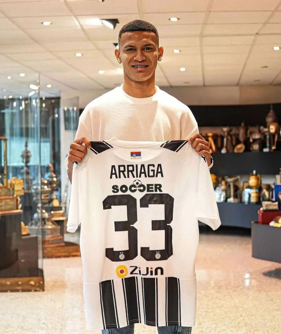 Kervin Arriaga es presentado oficialmente como jugador del FK Partizán ...