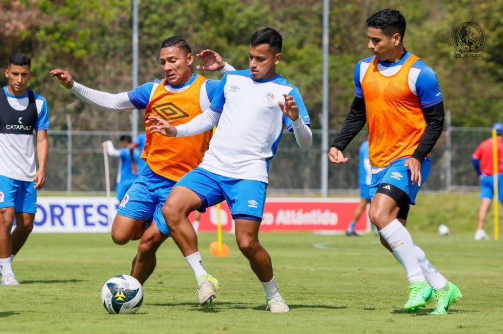 ¿Qué tiene Edwin Rodríguez? ¿Podrá estar para el duelo de ida de la ...