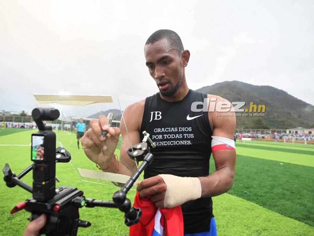 Jerry Bengtson, el máximo goleador en la tabla histórica de goleo en ...