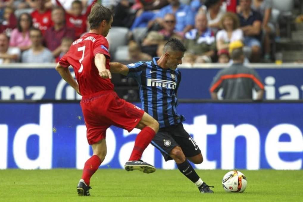 Las leyendas del Inter de Milán con los que juega David Suazo