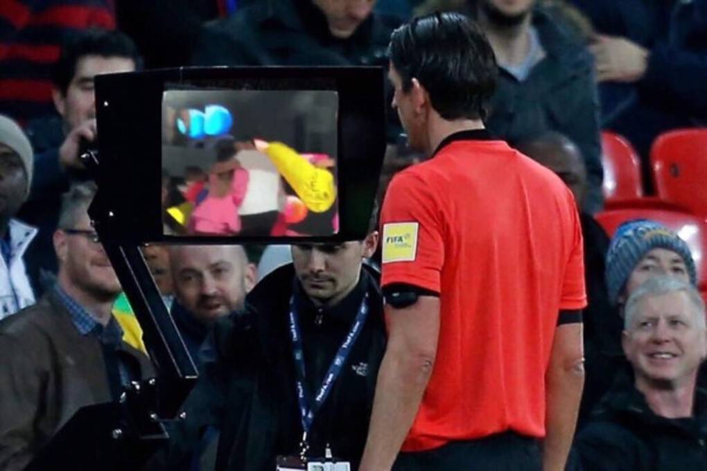 Memes: Así se han burlado en las redes sociales del VAR en el Mundial ...