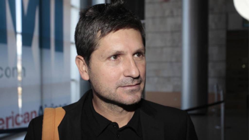 Alex Pineda llegó emocionado para jugar en la despedida del 'Matador'