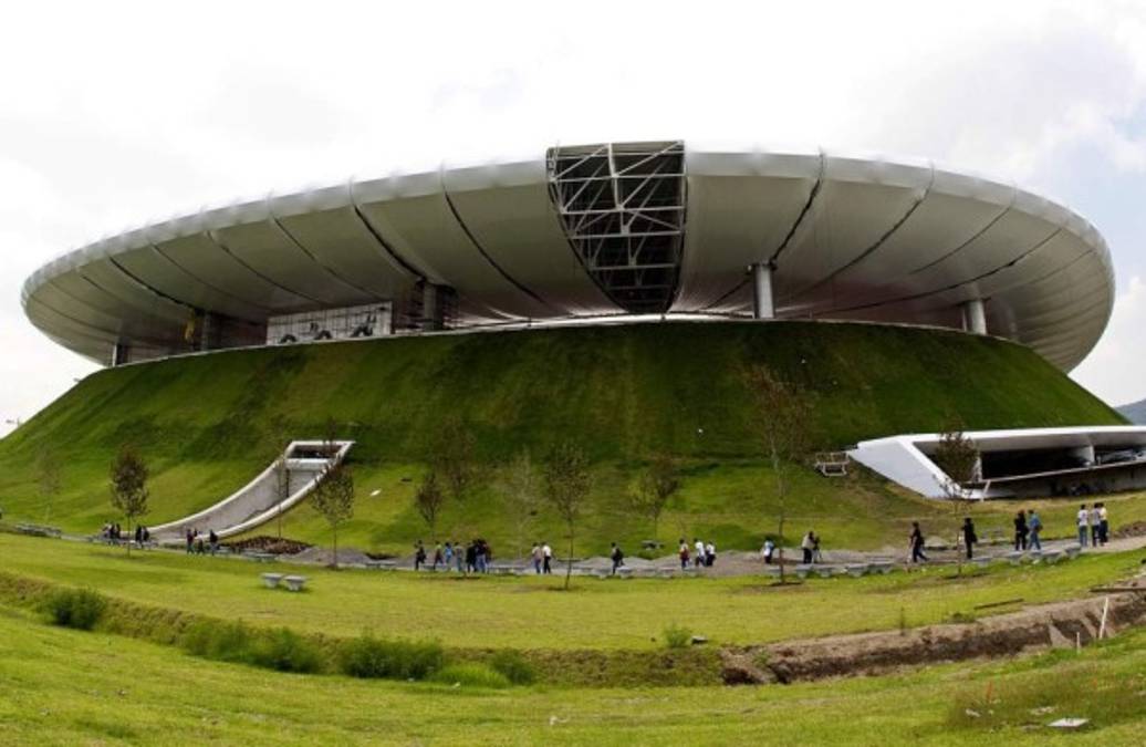 Los estadios innovadores y espectaculares del fútbol