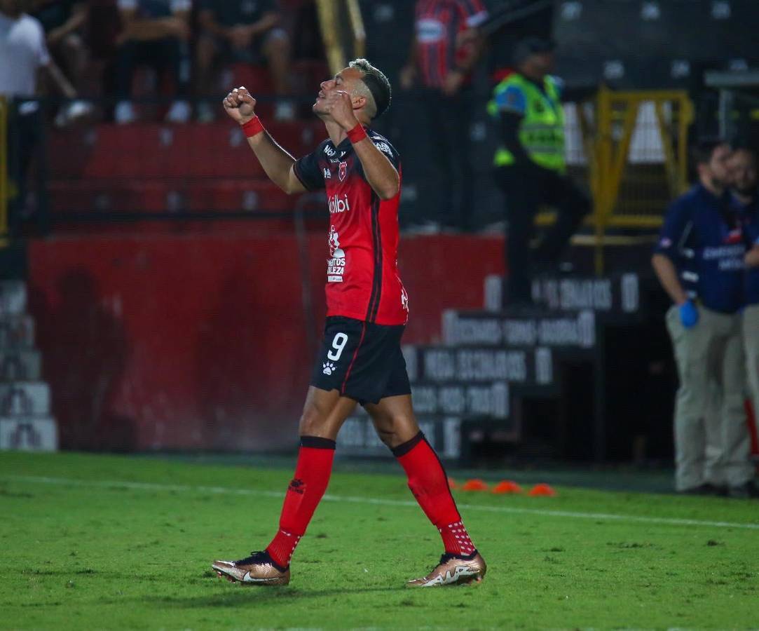 VIDEO: Así fue el primer gol de Ángel Tejeda con Alajuelense; el ...