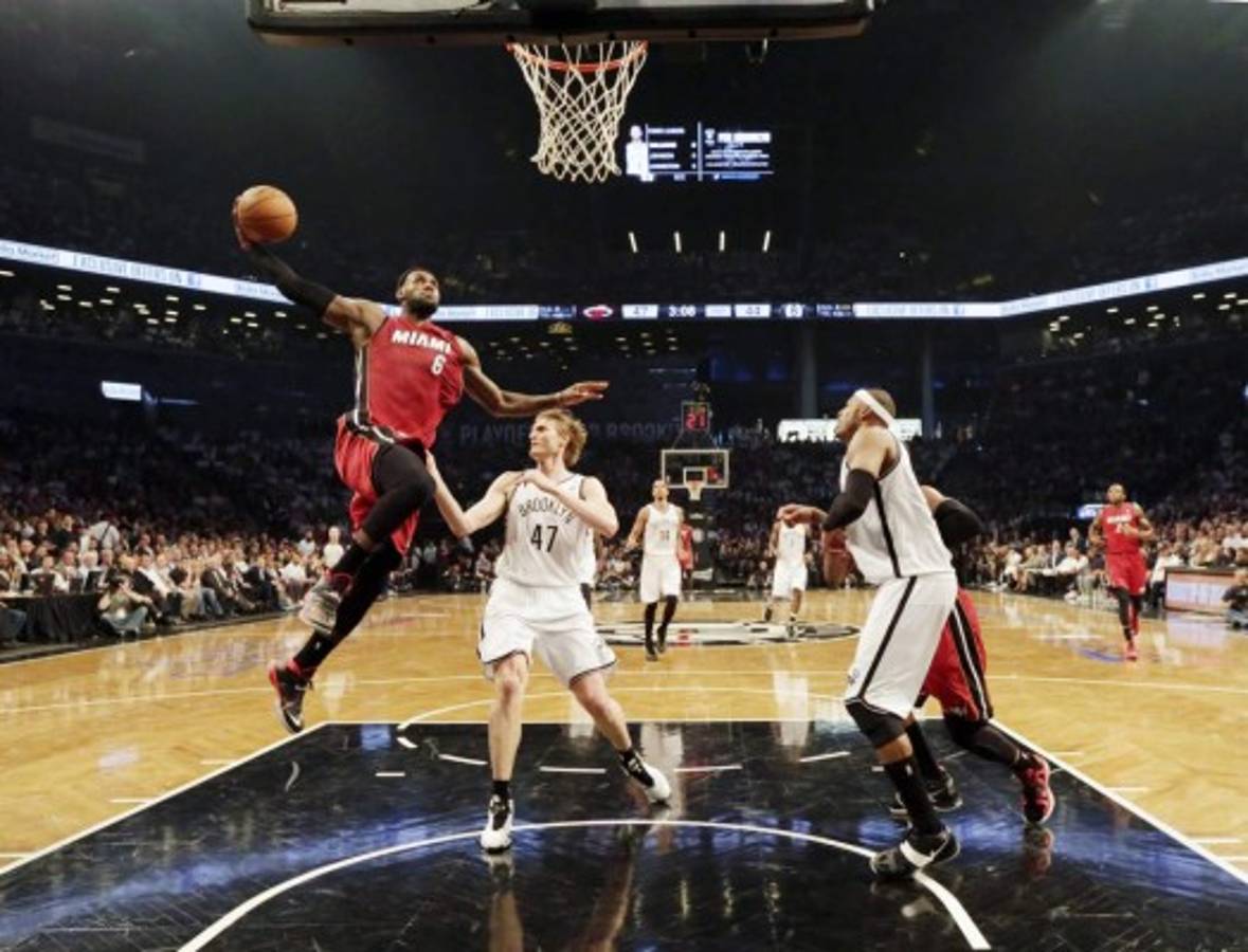 Heat y Spurs estÃ¡n a un triunfo de volver a las finales de conferencia