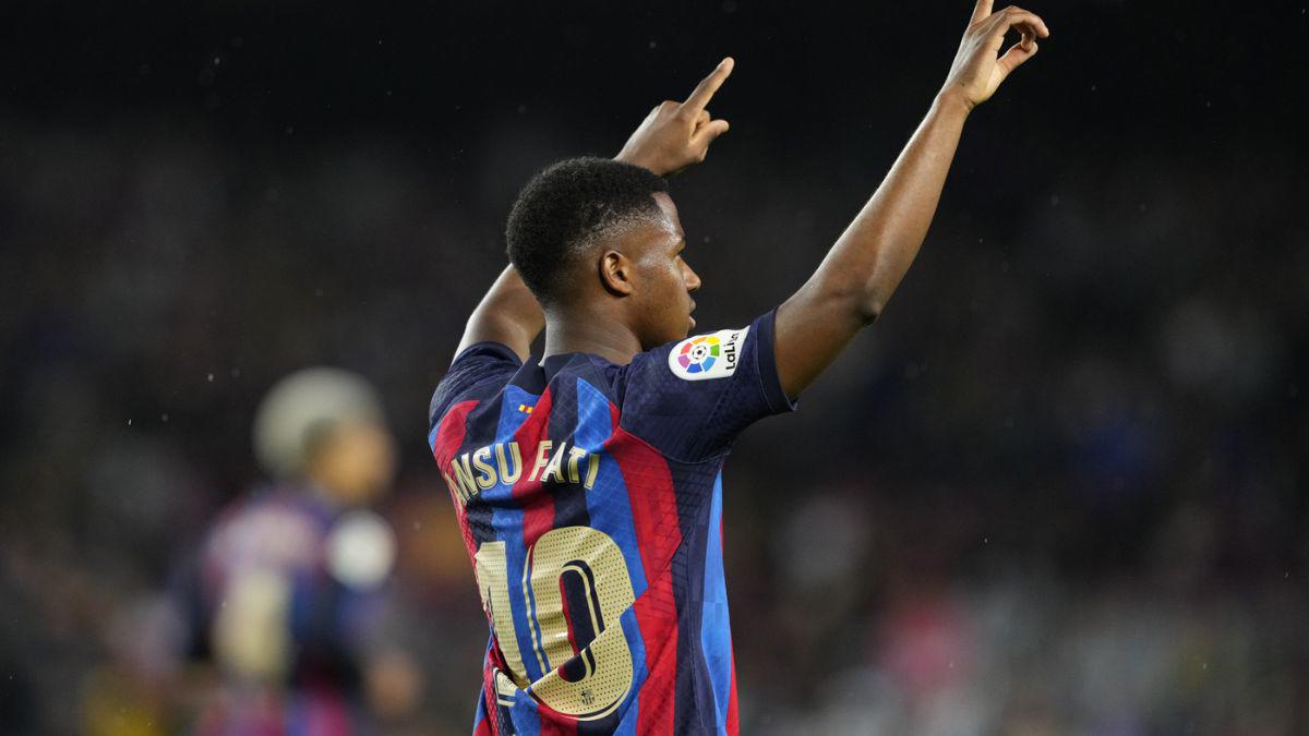 Se rinde ante Ansu Fati y aclara su futuro en el Barcelona: “Ha ...