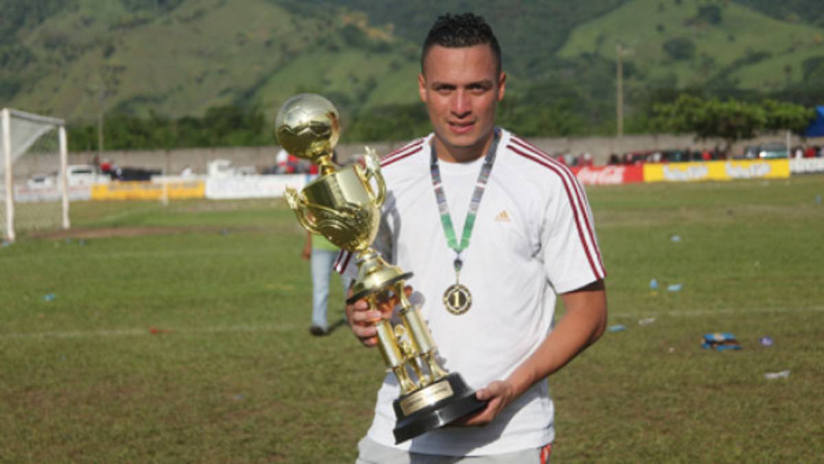 A puros goles, Steven JimÃ©nez quiere brillar en Platense