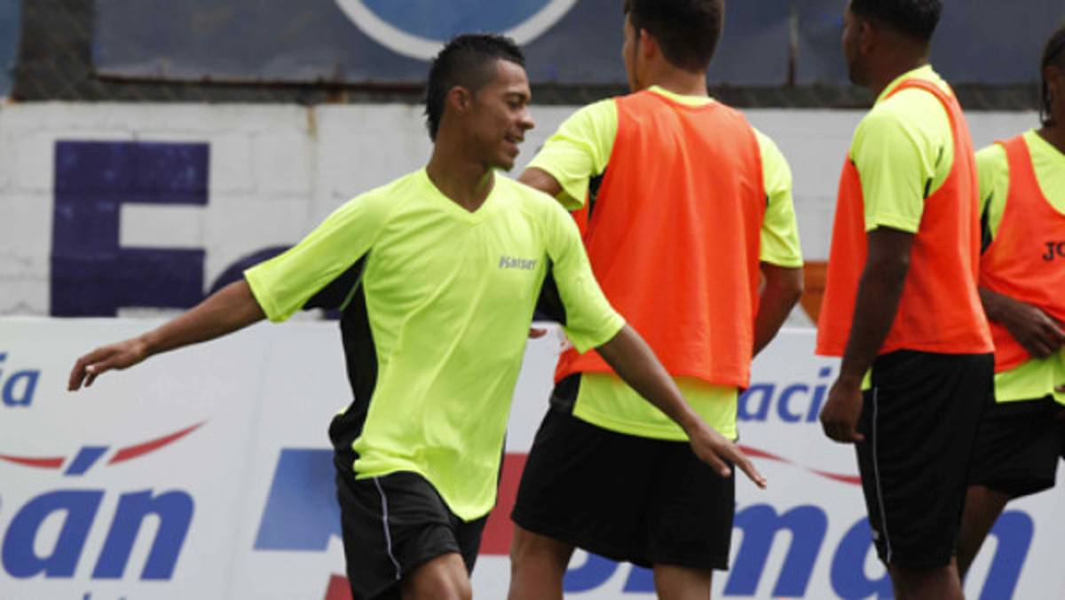 Bayron MÃ©ndez promete 'entrega' y 'aprovechar el llamado'