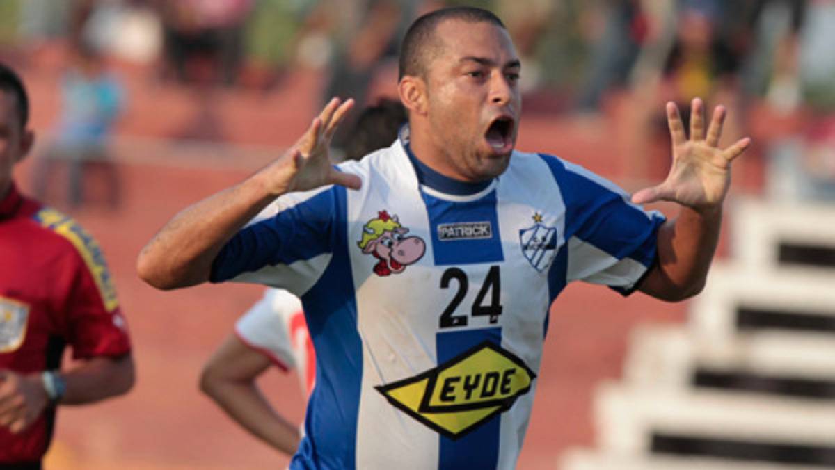 Copete advierte al Victoria que se puede ir