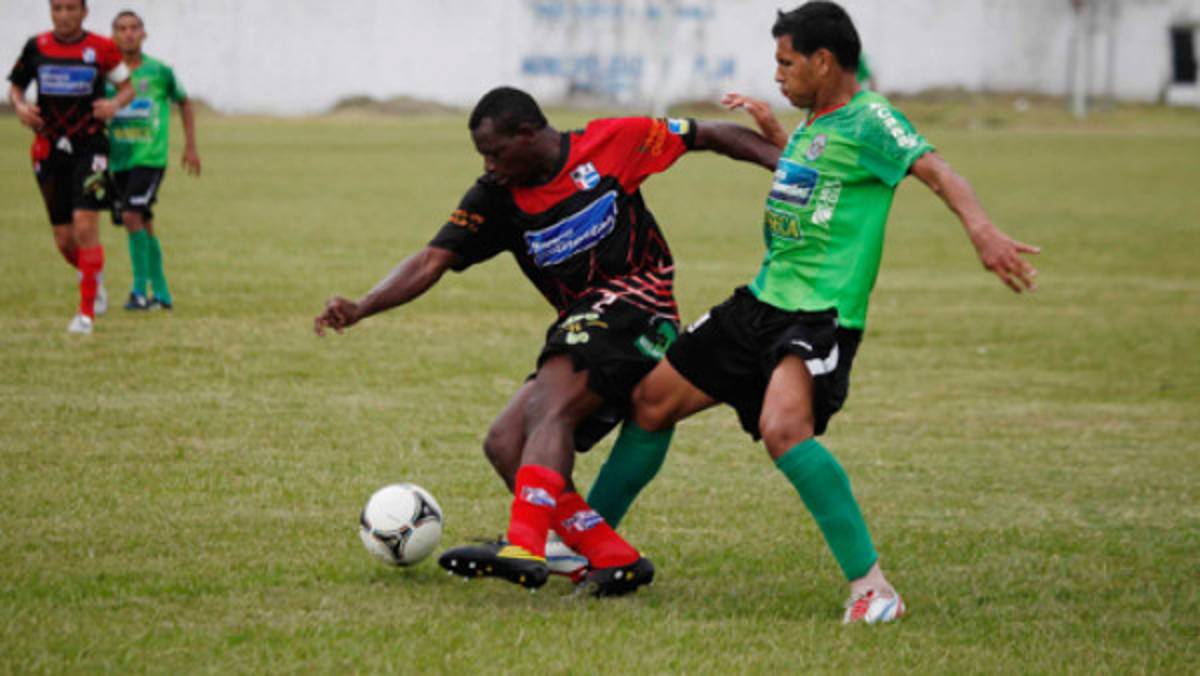 Samir GarcÃ­a firmÃ³ por un aÃ±o con Savio