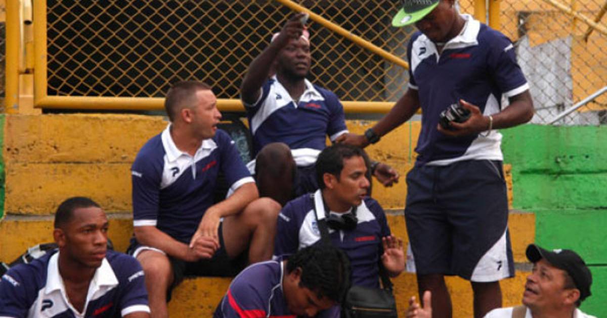 Victoria, se bajÃ³ del bus directo al MorazÃ¡n