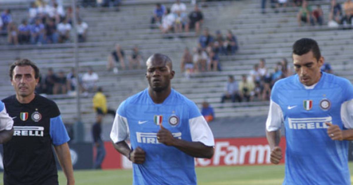 El Inter regresa a David Suazo a Italia