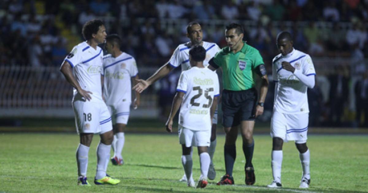 El penal que no sancionÃ³ 'ChiquidrÃ¡cula' a favor del Olimpia