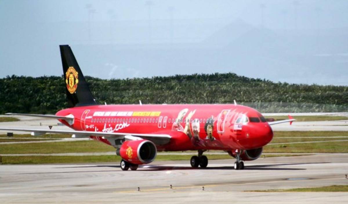 Los impresionantes aviones de clubes y selecciones de fútbol