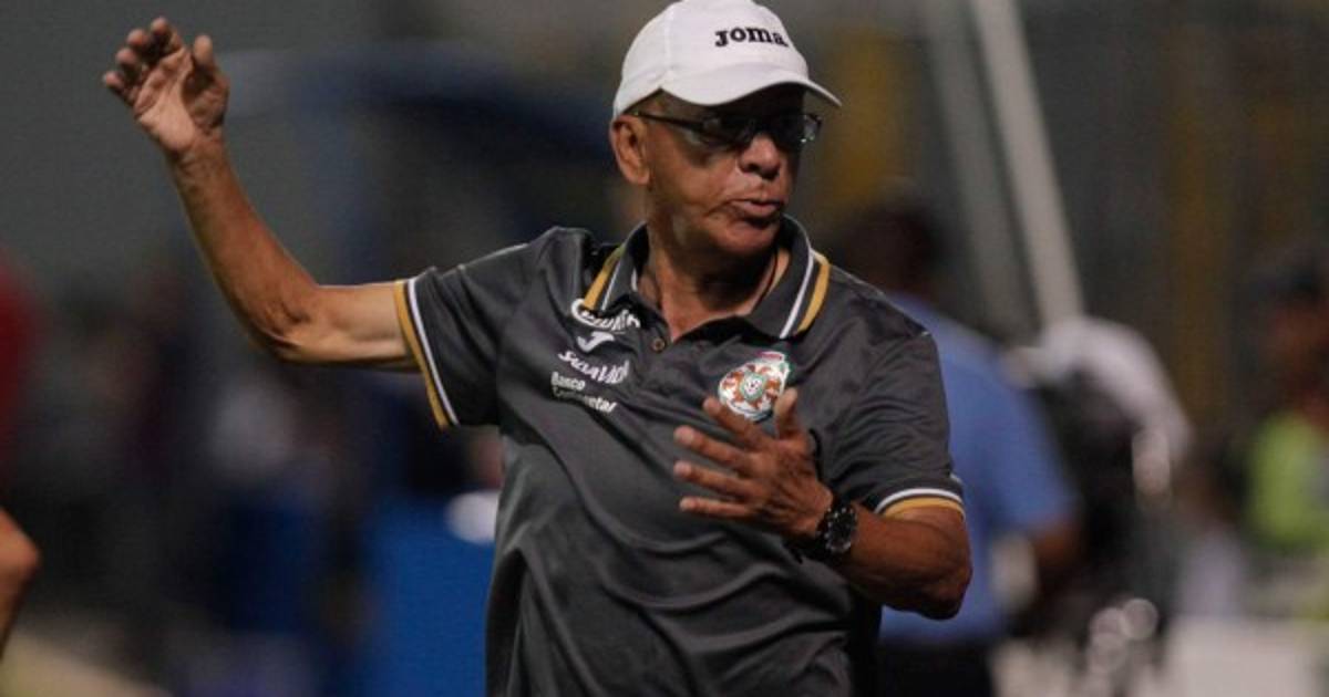 Jairo Ríos sigue con números rojos frente al Real España