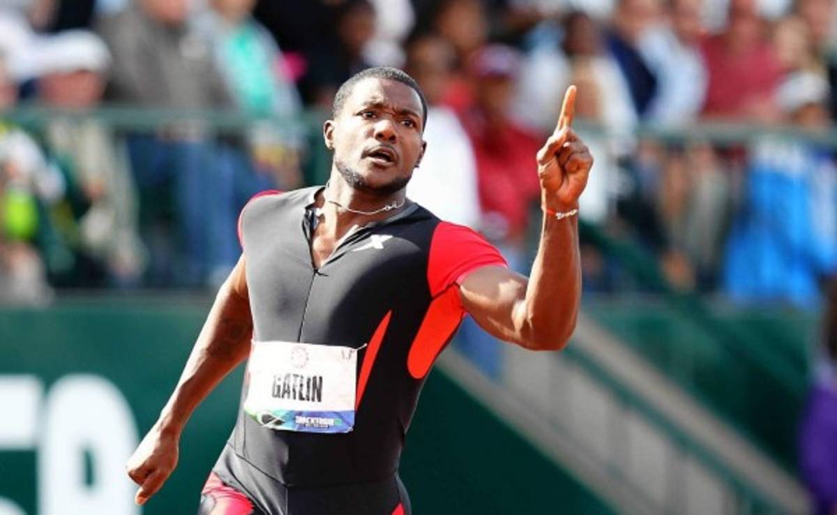 Justin Gatlin repite victoria en Pekín y supera su marca en Shanghái