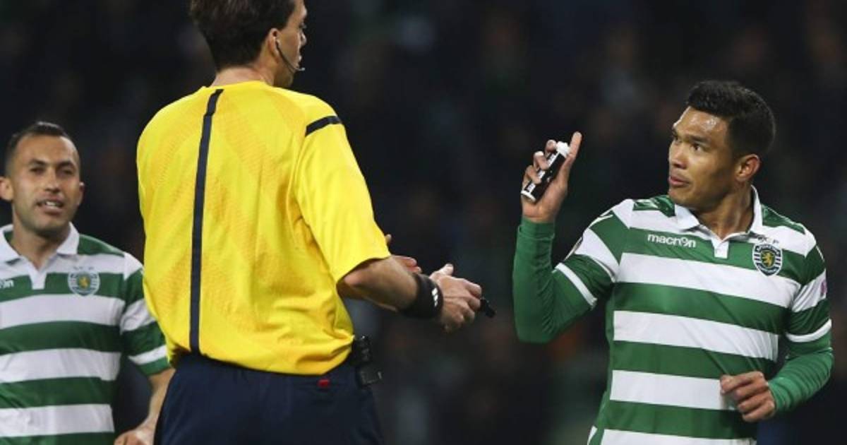 Teo Gutiérrez le robó el 'spray' al árbitro para celebrar un gol