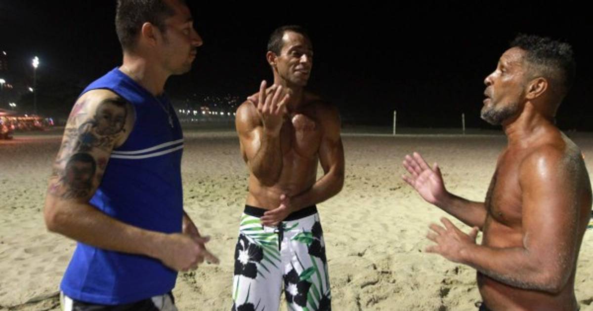 ROLEANDO EN BRASIL: La visita de Polache a la playa de Copacabana