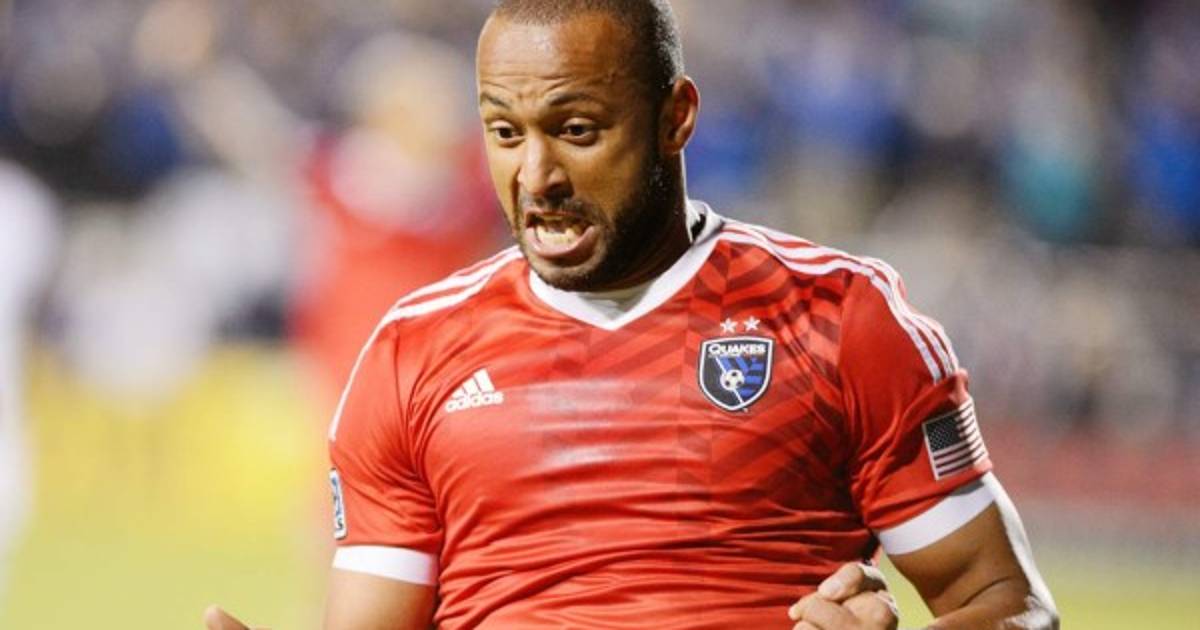 VIDEO: La MLS castiga de oficio a Víctor Bernárdez por juego brusco