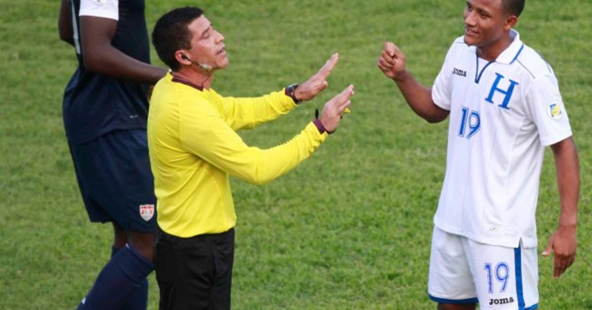 En medio de polémica, Walter Quesada pitará el México-Honduras