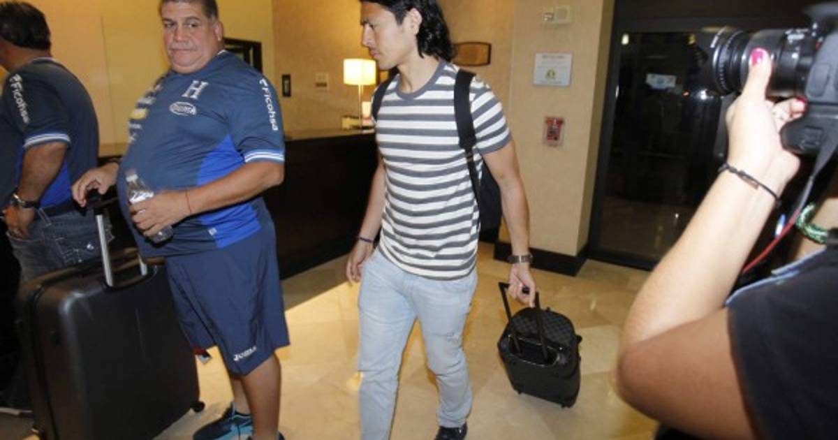 Muma, Roger Espinoza y Osman Chávez se integran a la Selección