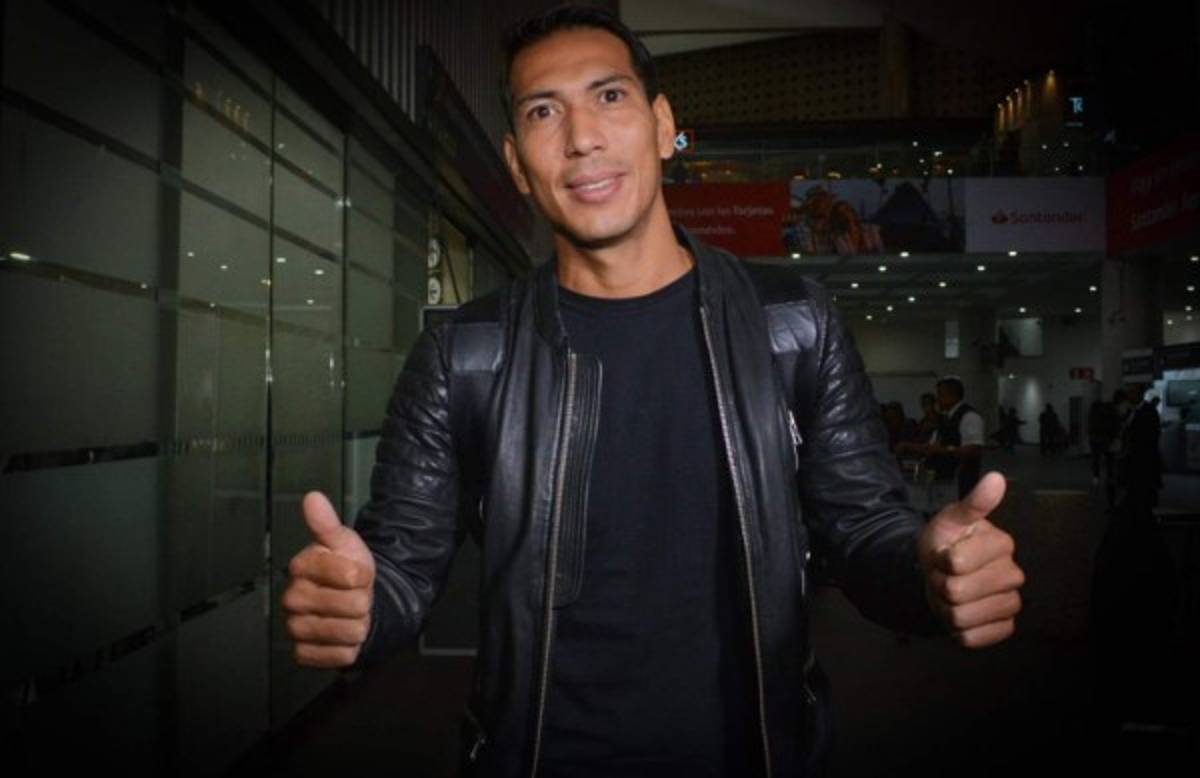 Argentino Leonardo Ulloa llega a México para unirse al Pachuca