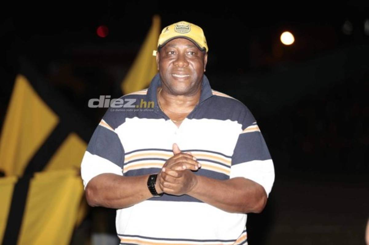 Muere Allard Plummer, exfutbolista costarricense y padre del hondureño ...