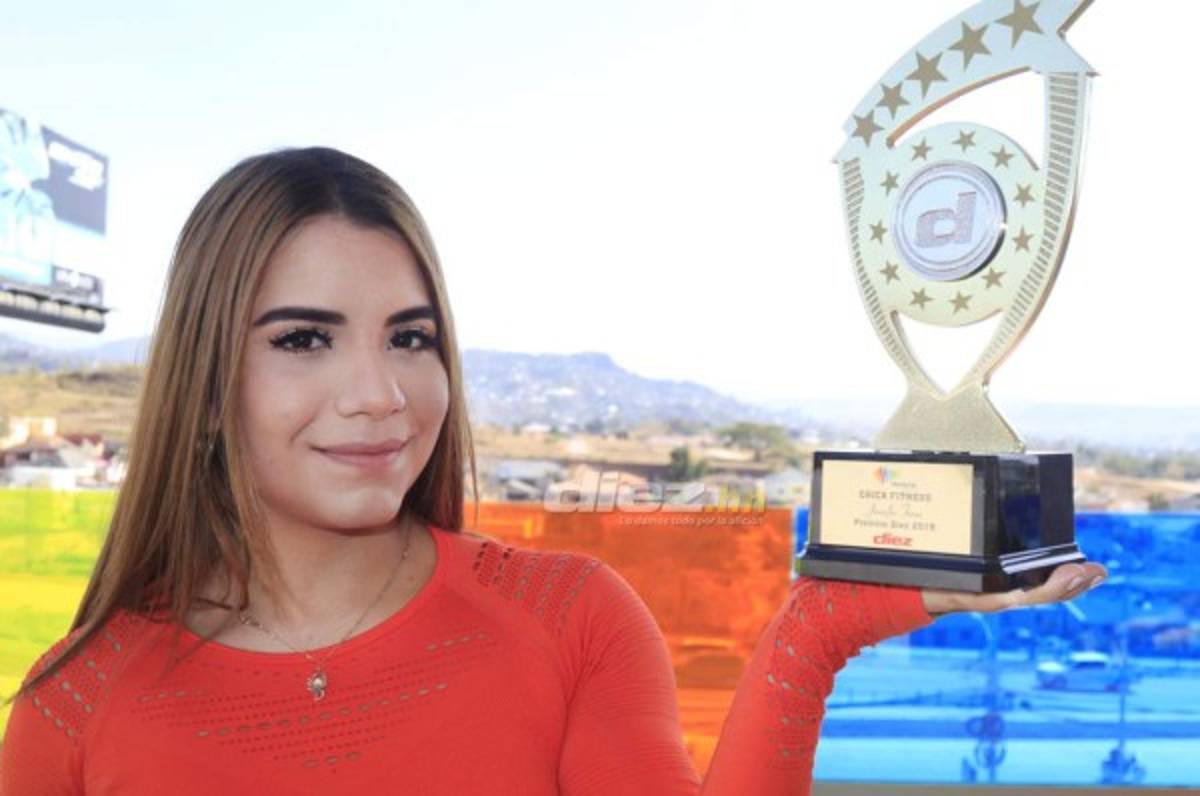 Jennifer Fúnes, la hermosa Chica Fitness que domina los Premios Diez en ...