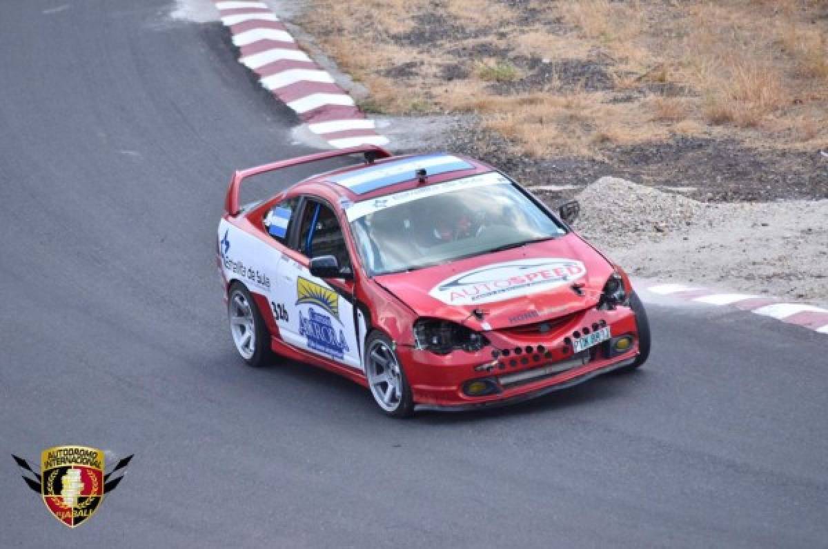 Jorge Fattaleh, el orgullo catracho en automovilismo