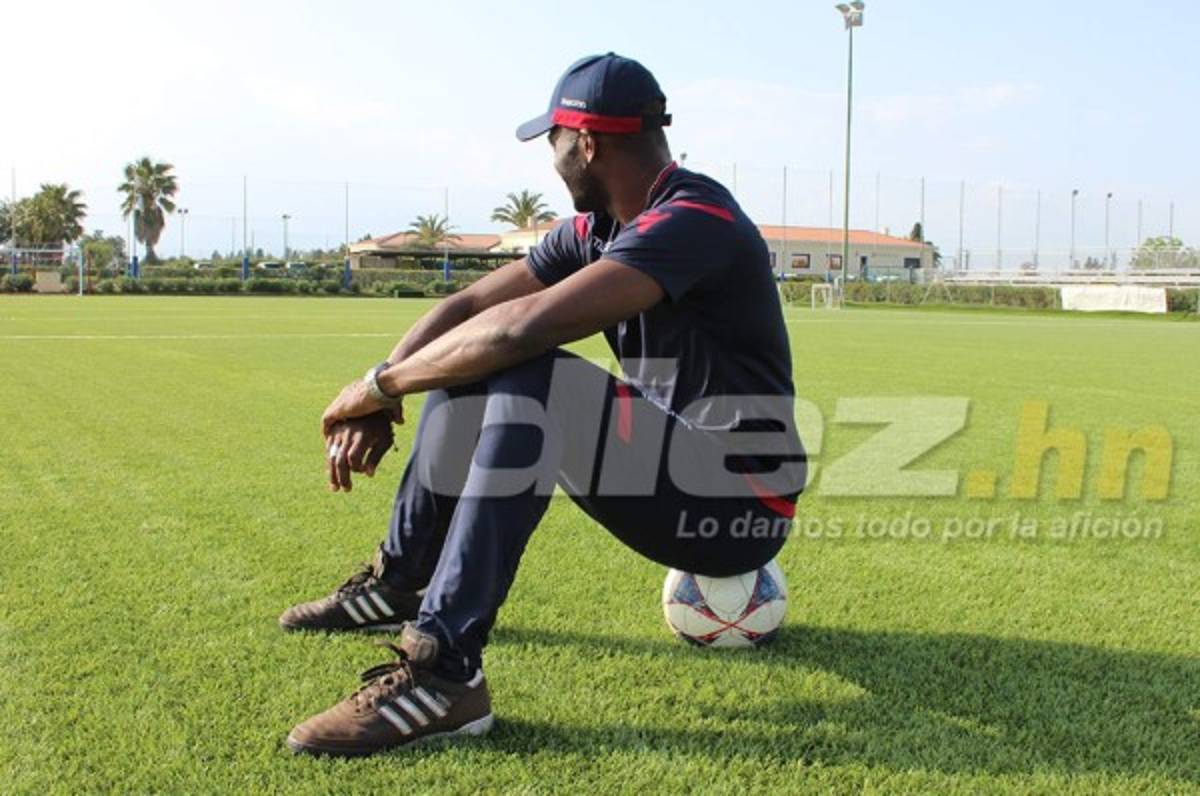 Así es la nueva vida de David Suazo quien sigue siendo el Rey de Cagliari