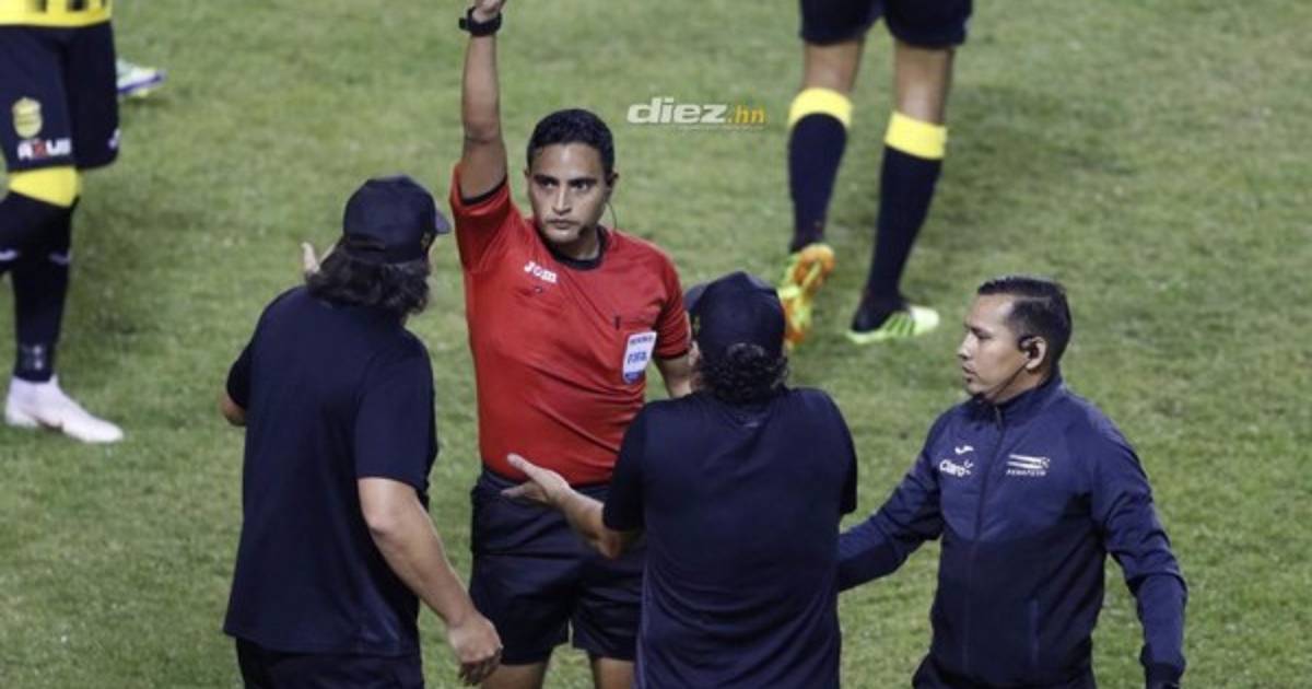 Saíd Martínez, el único central hondureño con posibilidades de estar en ...
