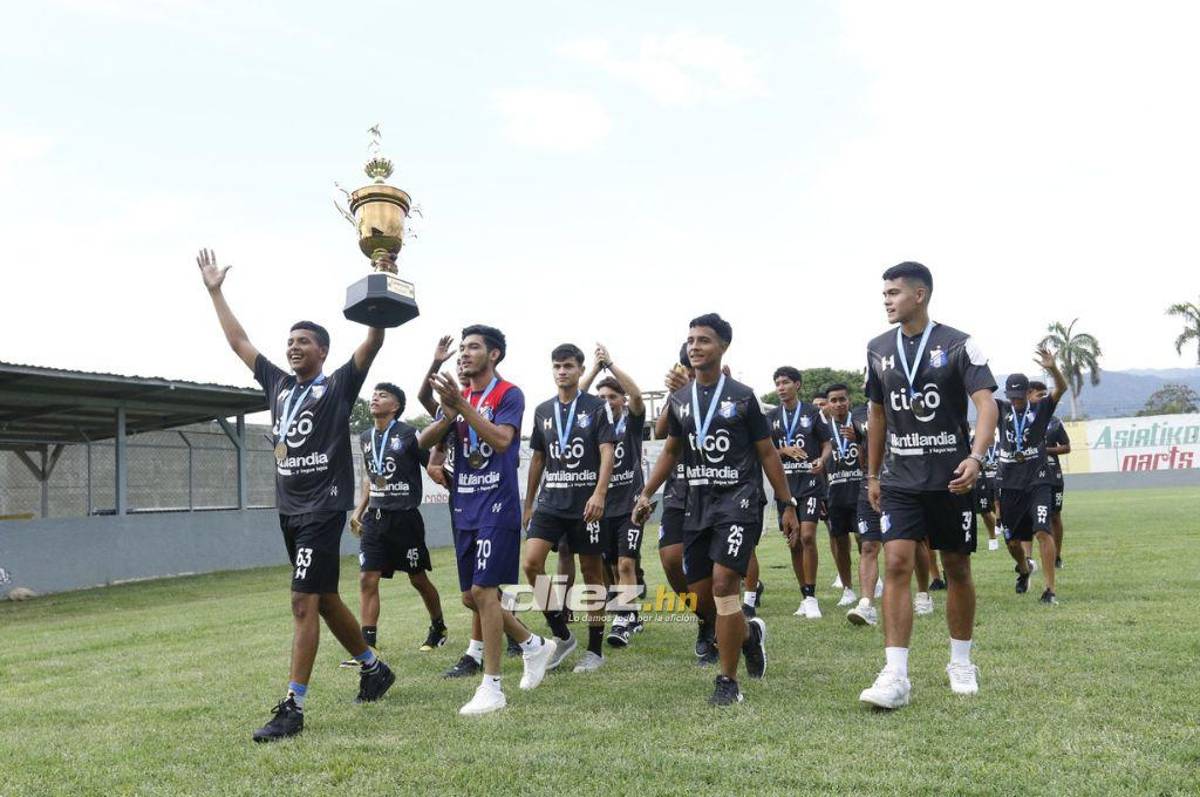 Saluden al nuevo campeón: Así festejó Honduras Progreso su histórico ...
