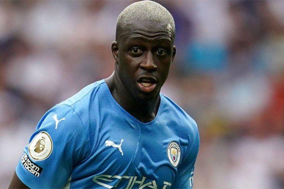 El futbolista francés Benjamin Mendy fue declarado no culpable de seis violaciones y uno de ...