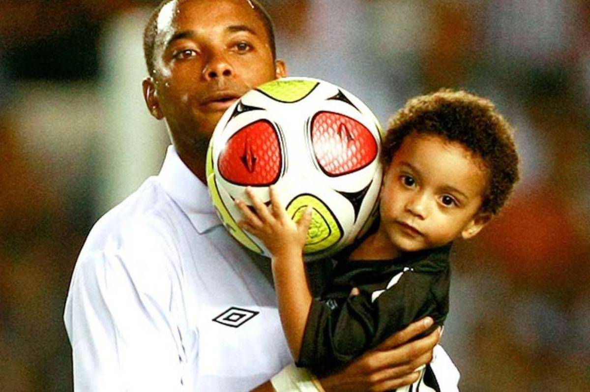 Mientras su padre sigue en la cárcel, el hijo de Robinho ha firmado con ...