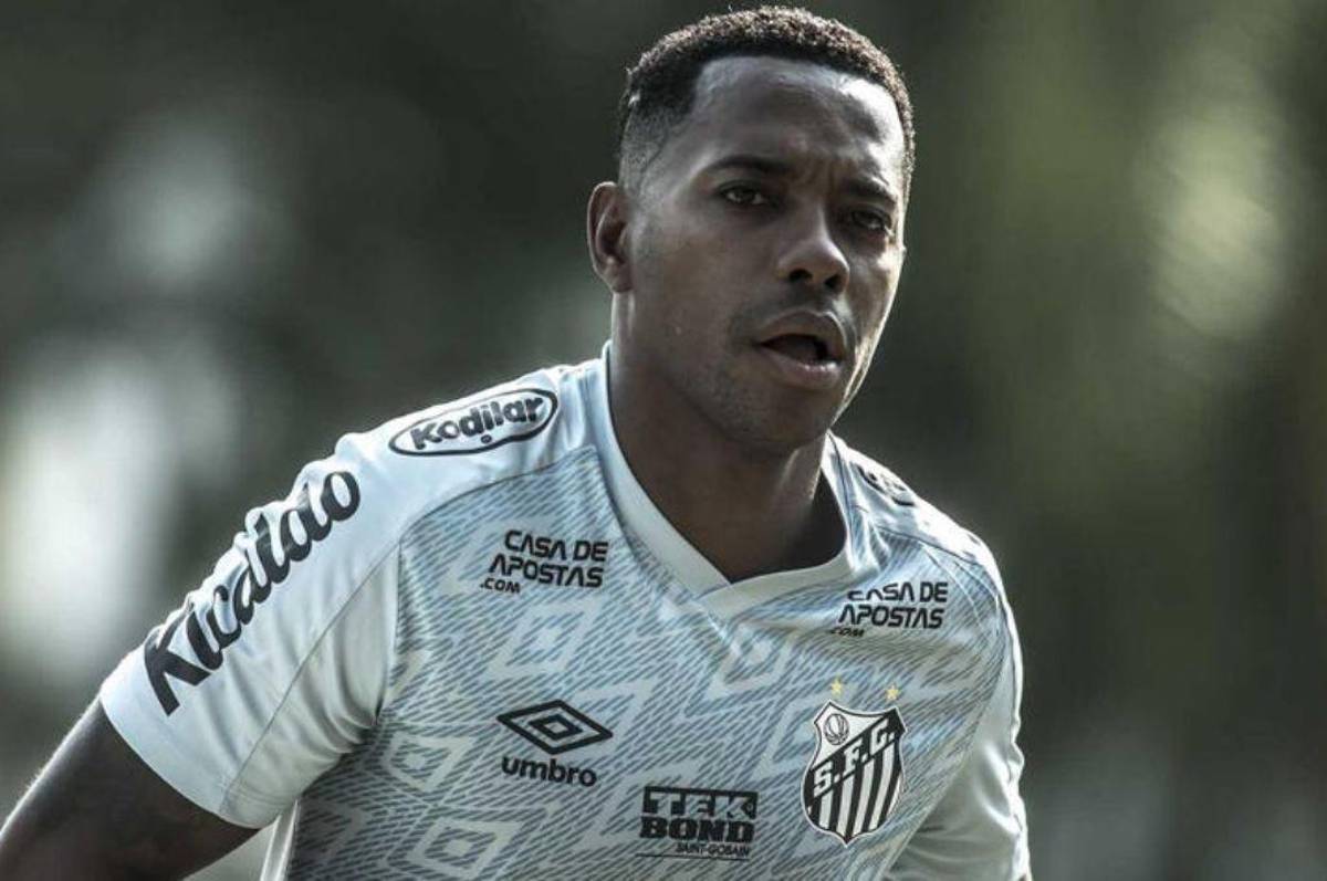Mientras su padre sigue en la cárcel, el hijo de Robinho ha firmado con ...