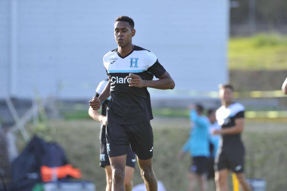 Mathías Vázquez se estrenó en la Selección de Honduras y Rueda se llevó ...