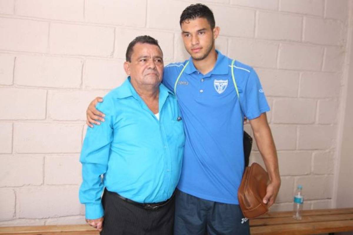 Darwin Espinal se reencuentra con su padre después de once años