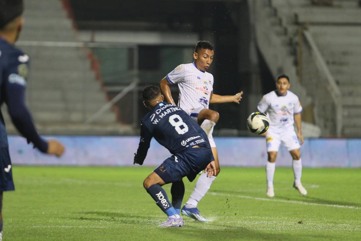 Motagua vs Victoria EN VIVO: Mathías Vázquez se viste de héroe y saca ...