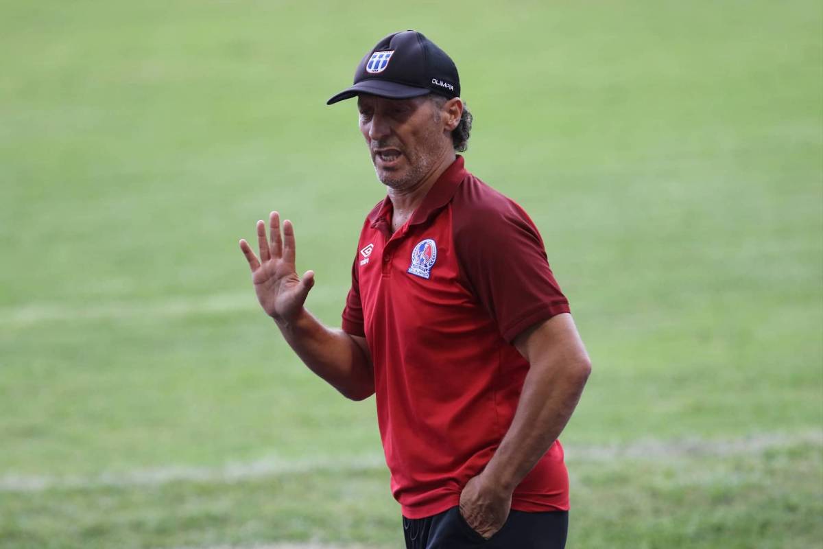 ¿Quién va por Edwin Rodríguez? Pedro Troglio confirma el 11 titular del ...