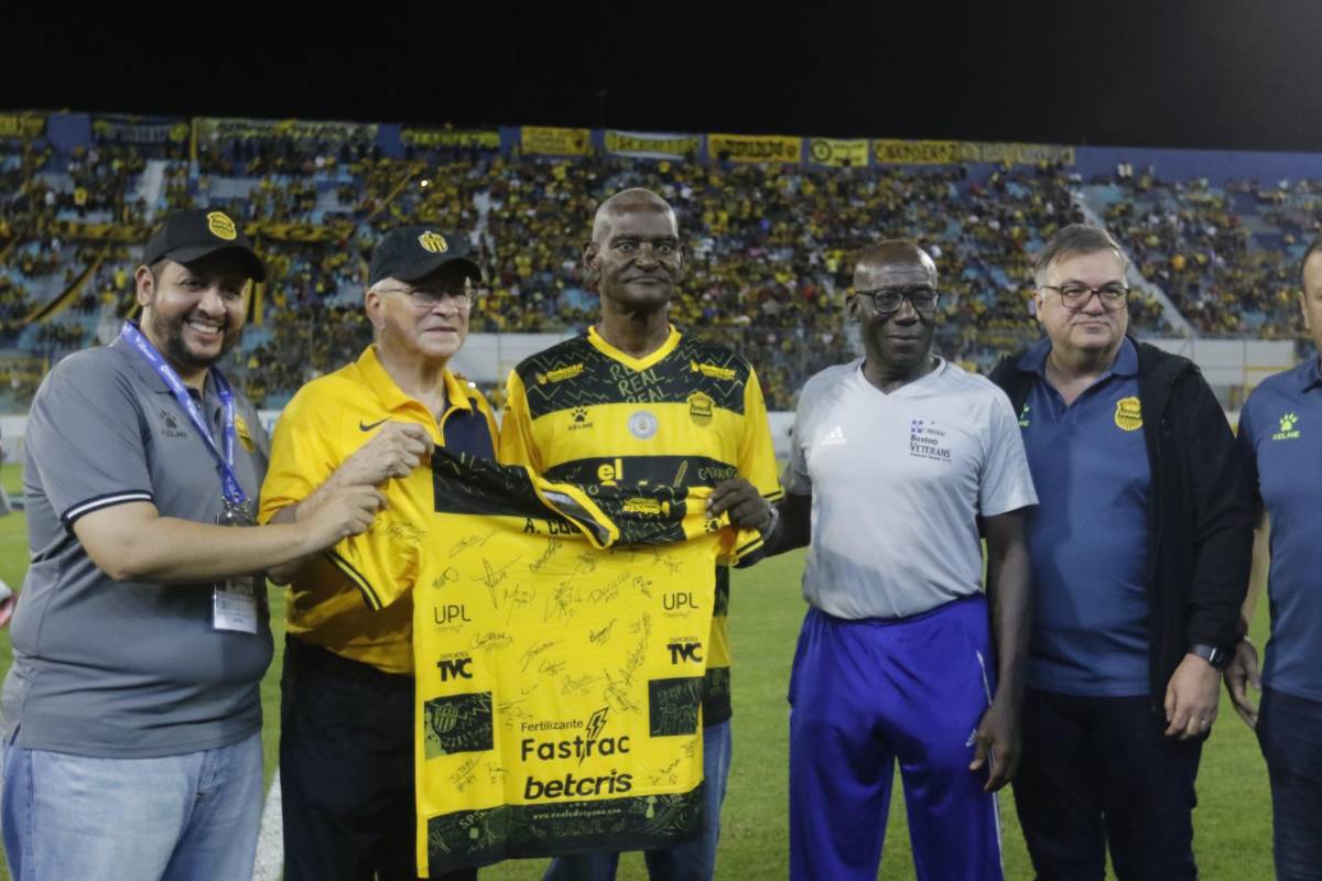 Real España cede terreno y el Olancho FC del Primitivo Maradiaga le ...