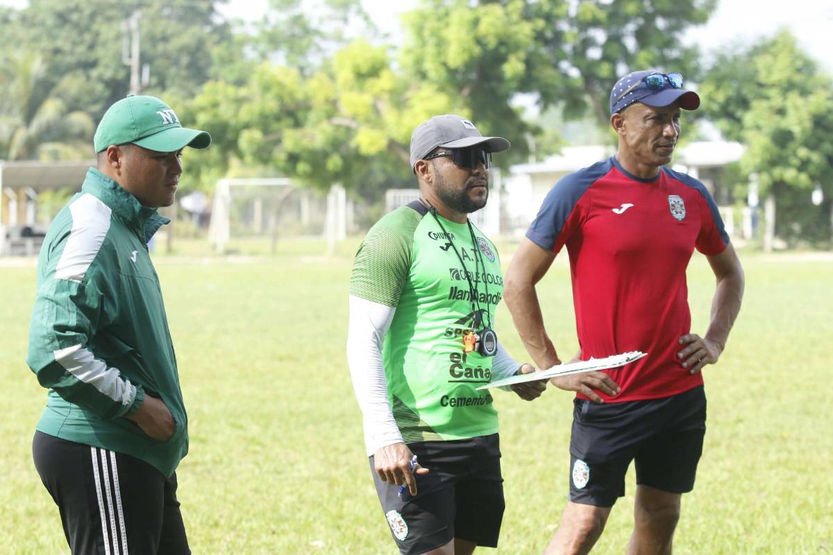 ¿Por qué no triunfó en la Selección? Emil Martínez y su nueva faceta ...