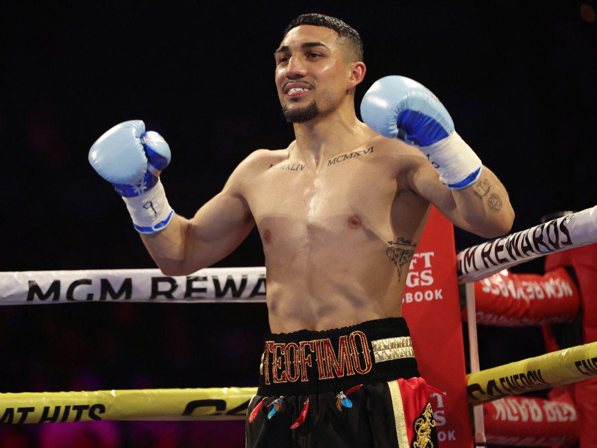 Teófimo López y su llanto, el traje de Deadpool, la bandera de Honduras ...