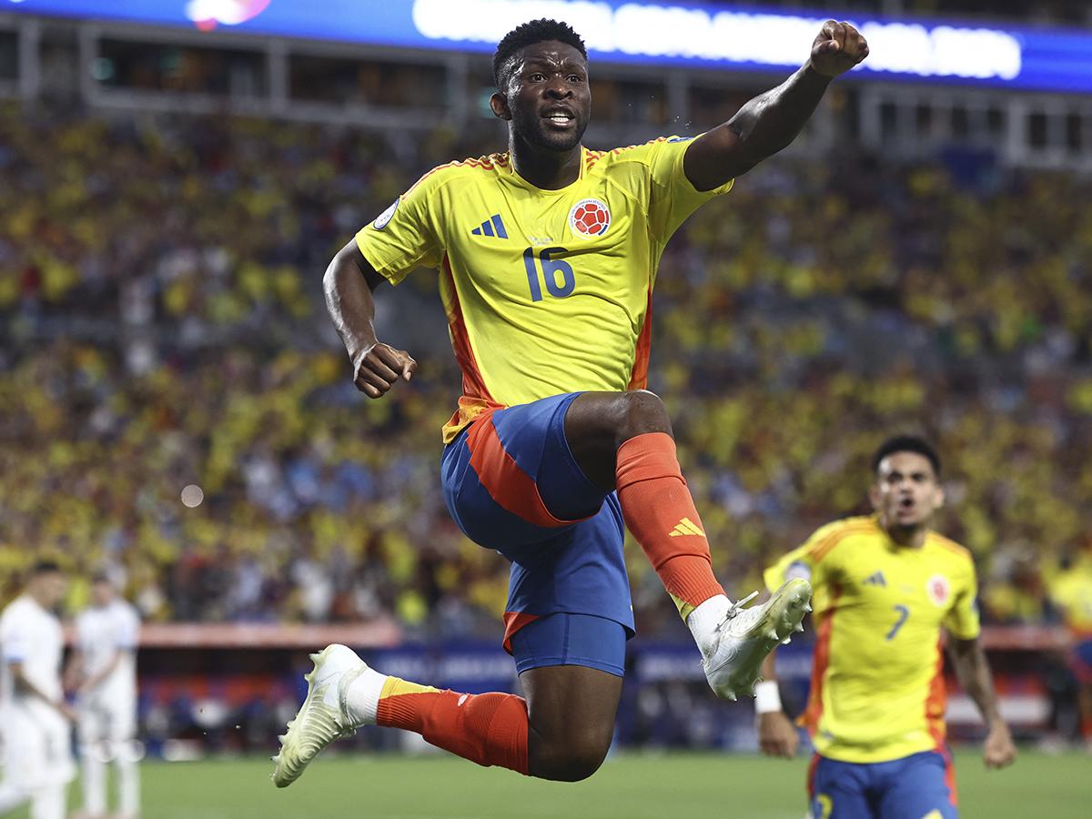 James vs Messi: ¡Una imbatible Colombia elimina a Uruguay y clasifica a ...