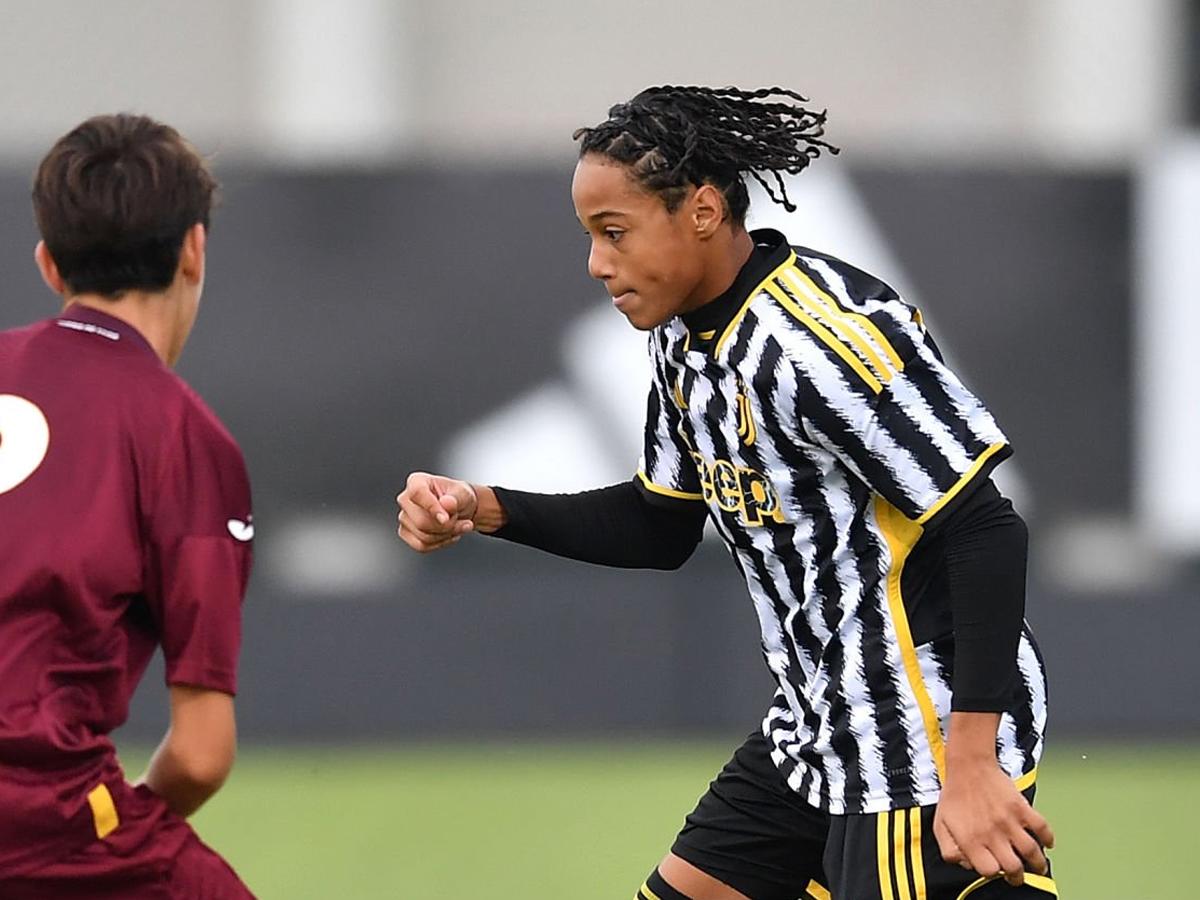 La Juventus de Italia asciende a la U-16 al atacante Luis Gabriel, el ...