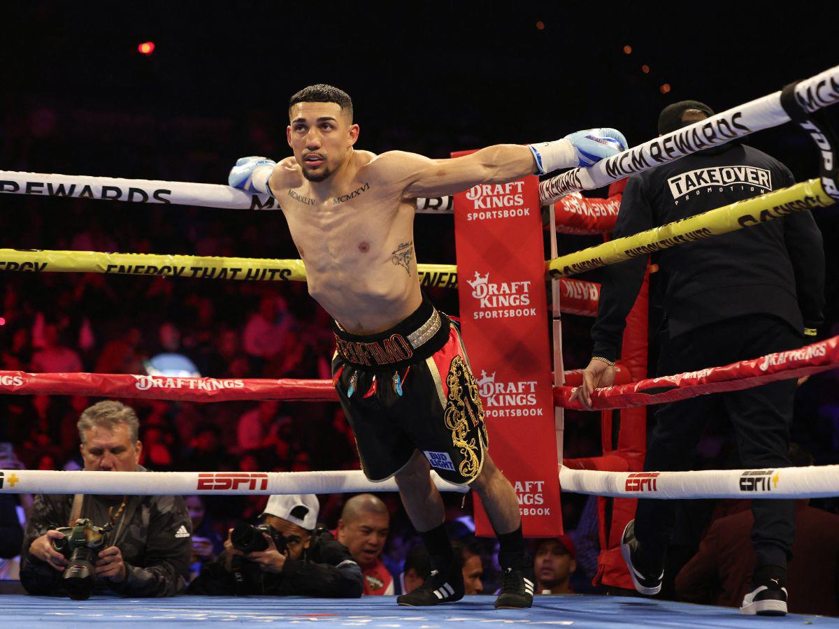 Teófimo López y su llanto, el traje de Deadpool, la bandera de Honduras ...