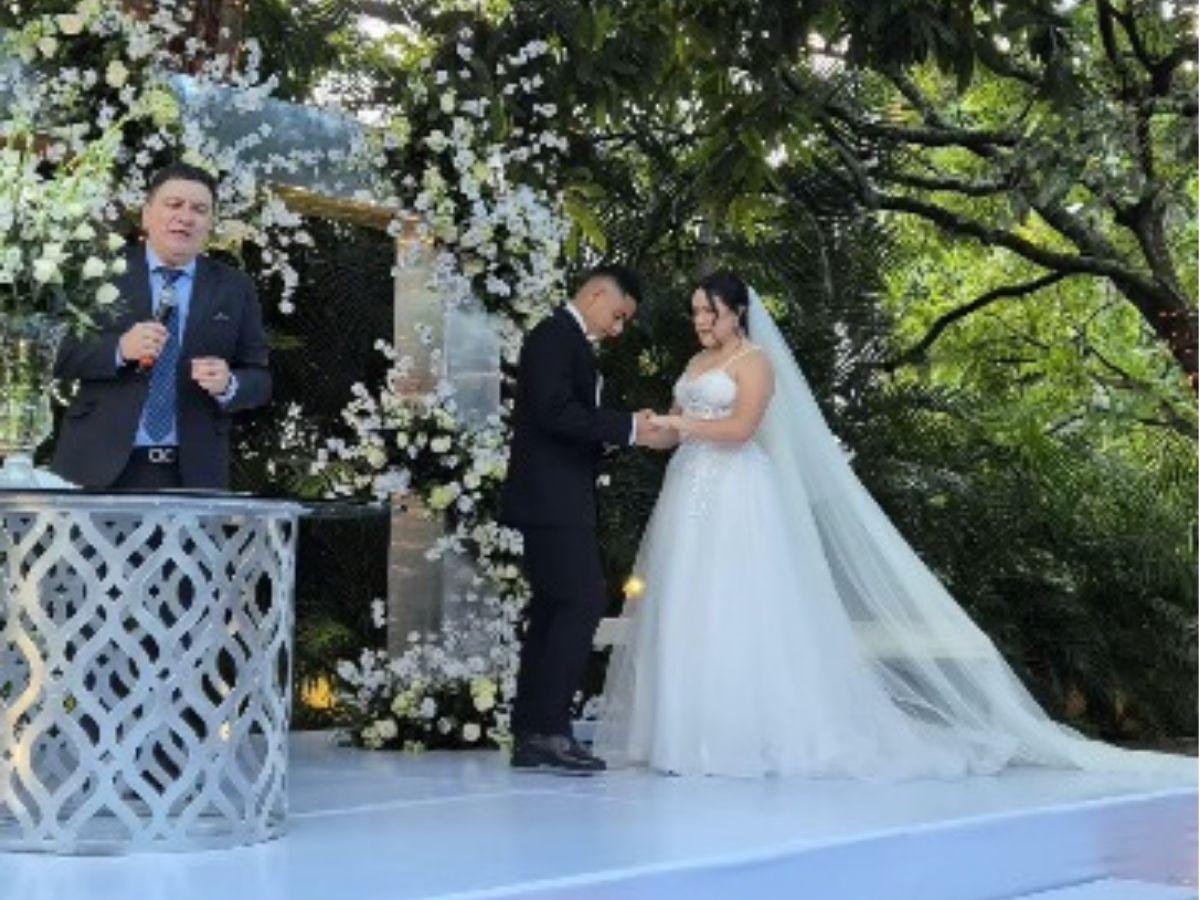 Carlos Pineda, jugador de Olimpia se casó con Daniela Hernández boda ...