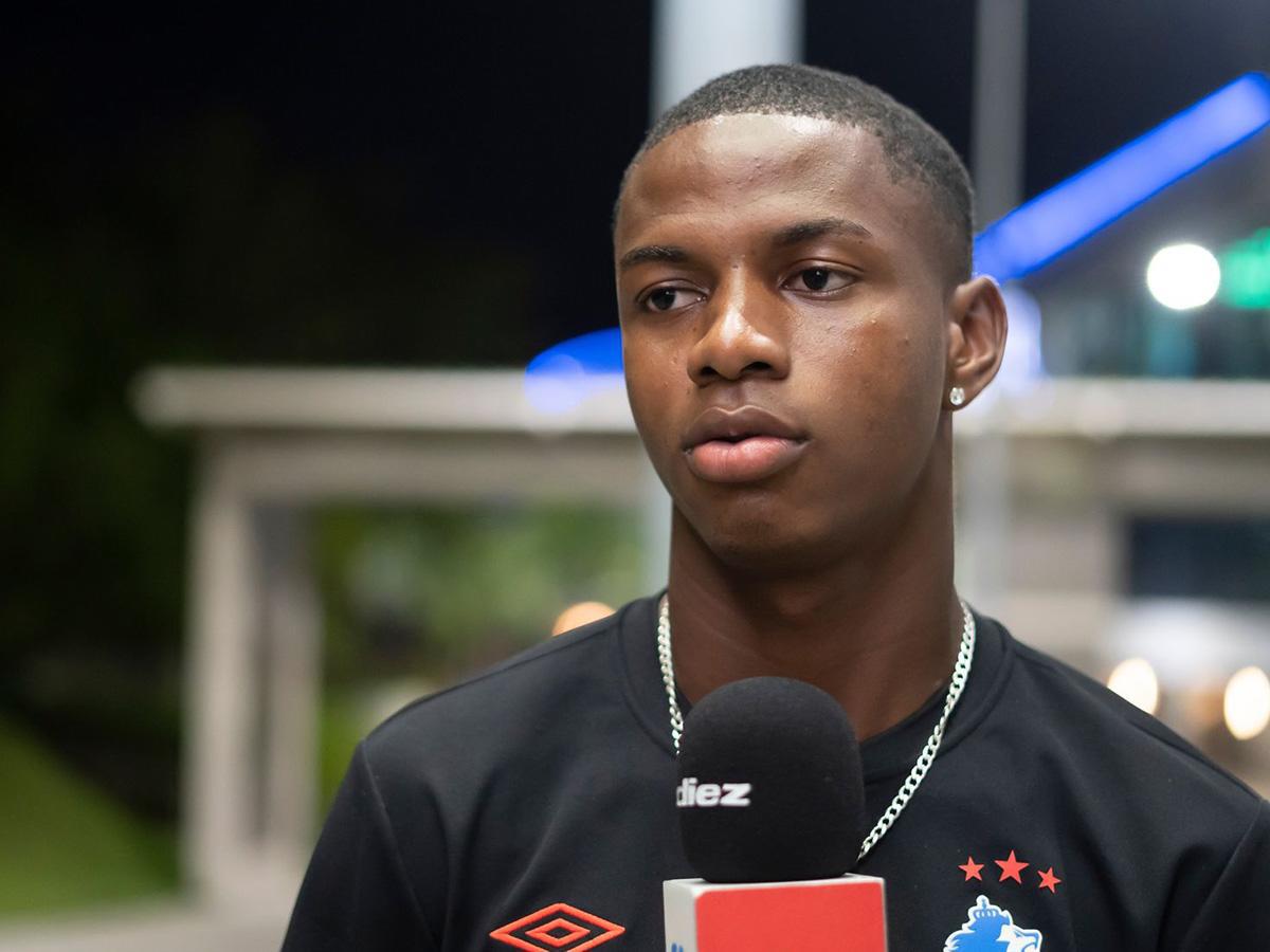 Fichajes: Julián Martínez y Elis conocen su destino en Europa, Anangonó envuelto en escándalo y ...