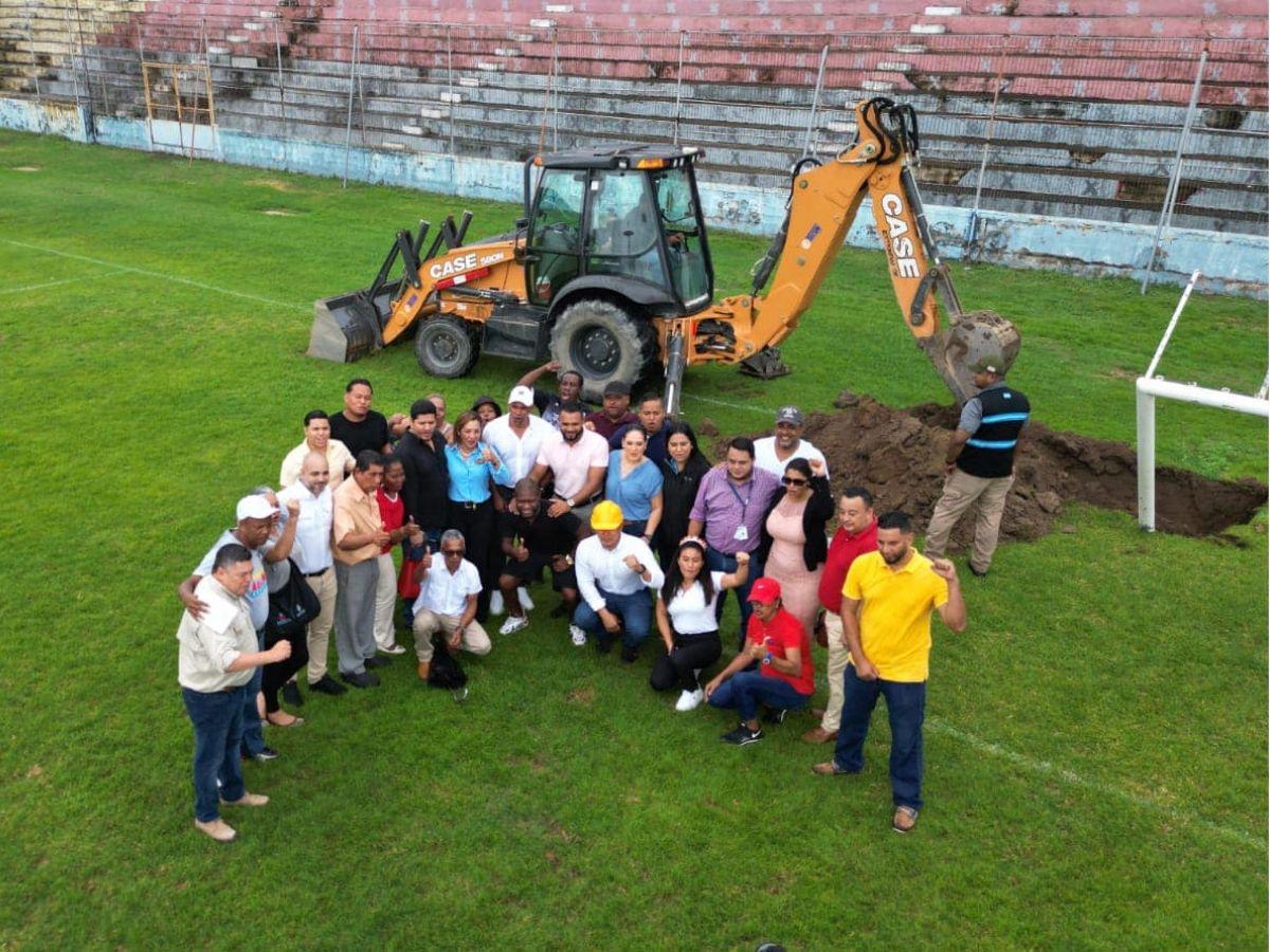 El Estadio Ceibeño cerró sus puertas para la nueva grama híbrida: estos ...