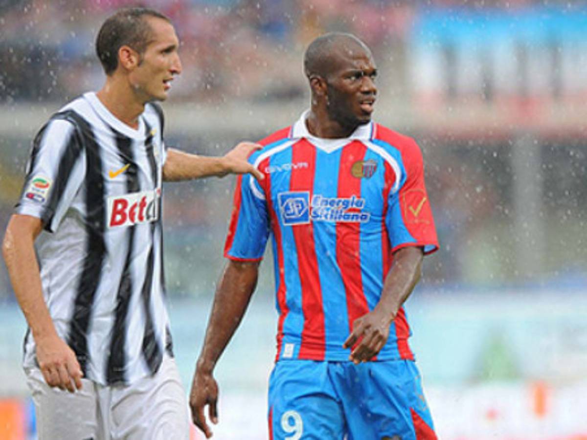David Suazo está listo para entrenar
