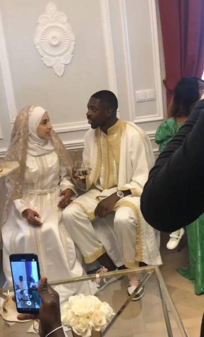 Ni en el Barcelona lo sabían: Dembélé tiene novia y se casa en ...